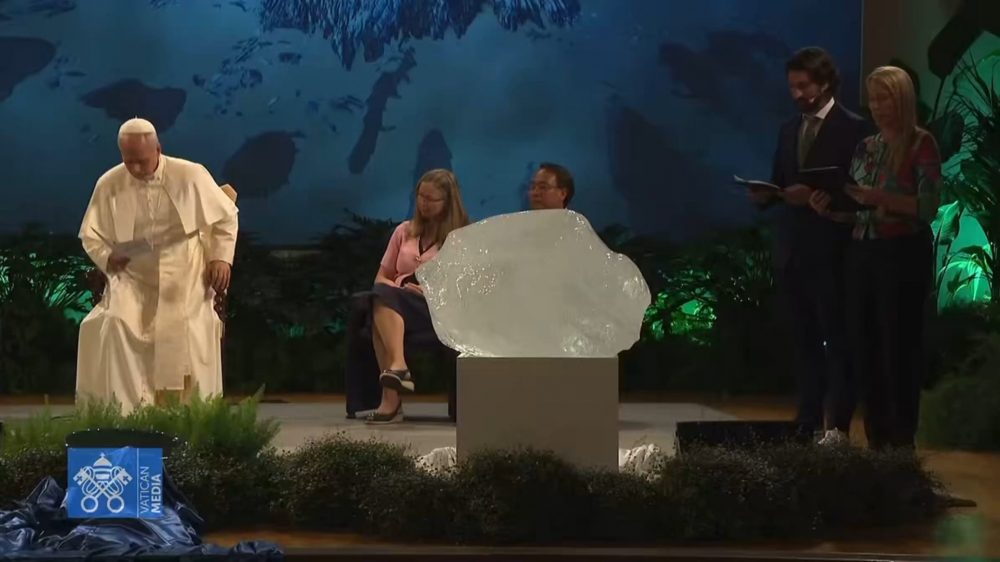 Pope "Blesses" Block of Ice During Pagan Earth-Worship Ceremony